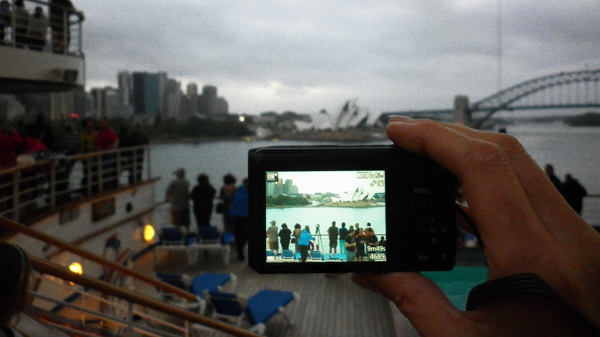 When Minimalism in Filmmaking Speaks Louder Than Spectacle | WFCN